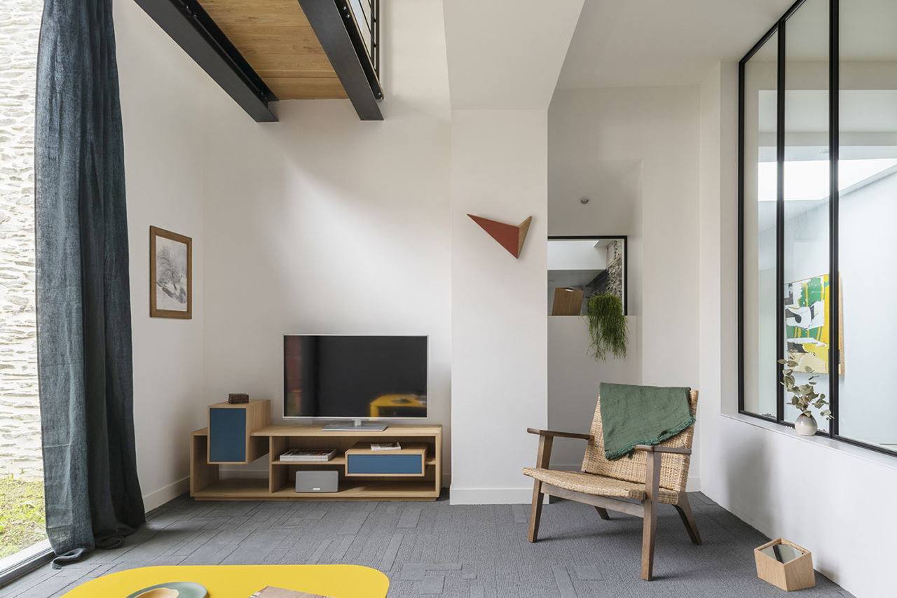 Comment intégrer une télé dans un salon design et tendance ? - Drugeot.com